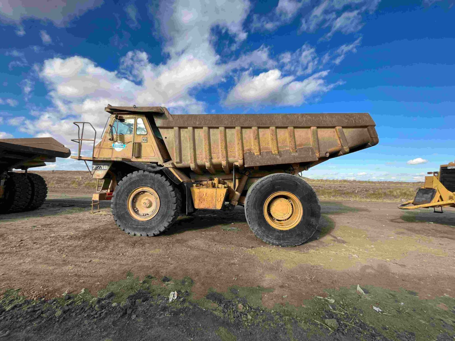 17 Types of heavy construction equipment and Their Uses - OkCivil